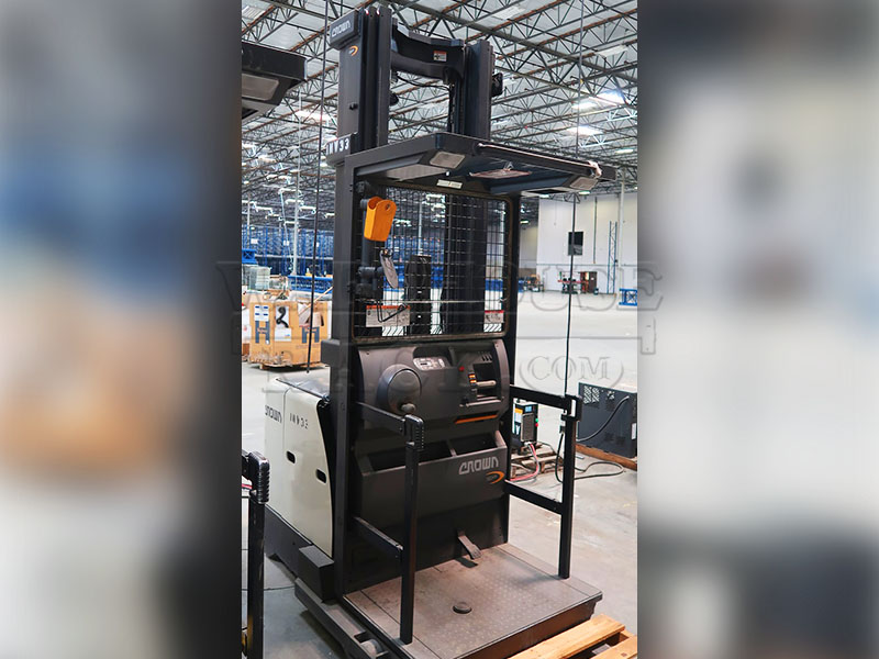 Order Picker : Warehouselift